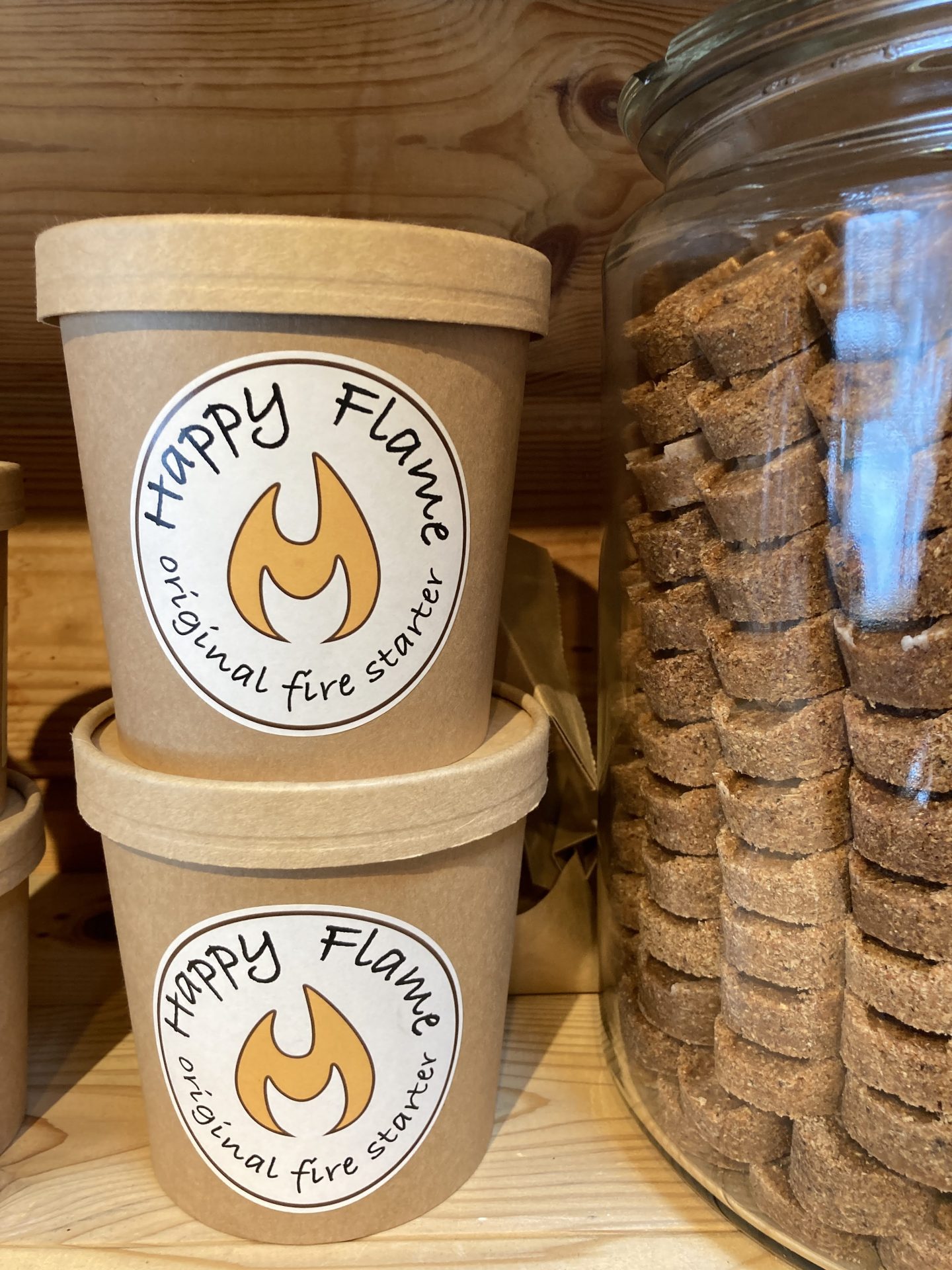 Happy Flame | Ryo Carpentry~リョウカーペントリー~